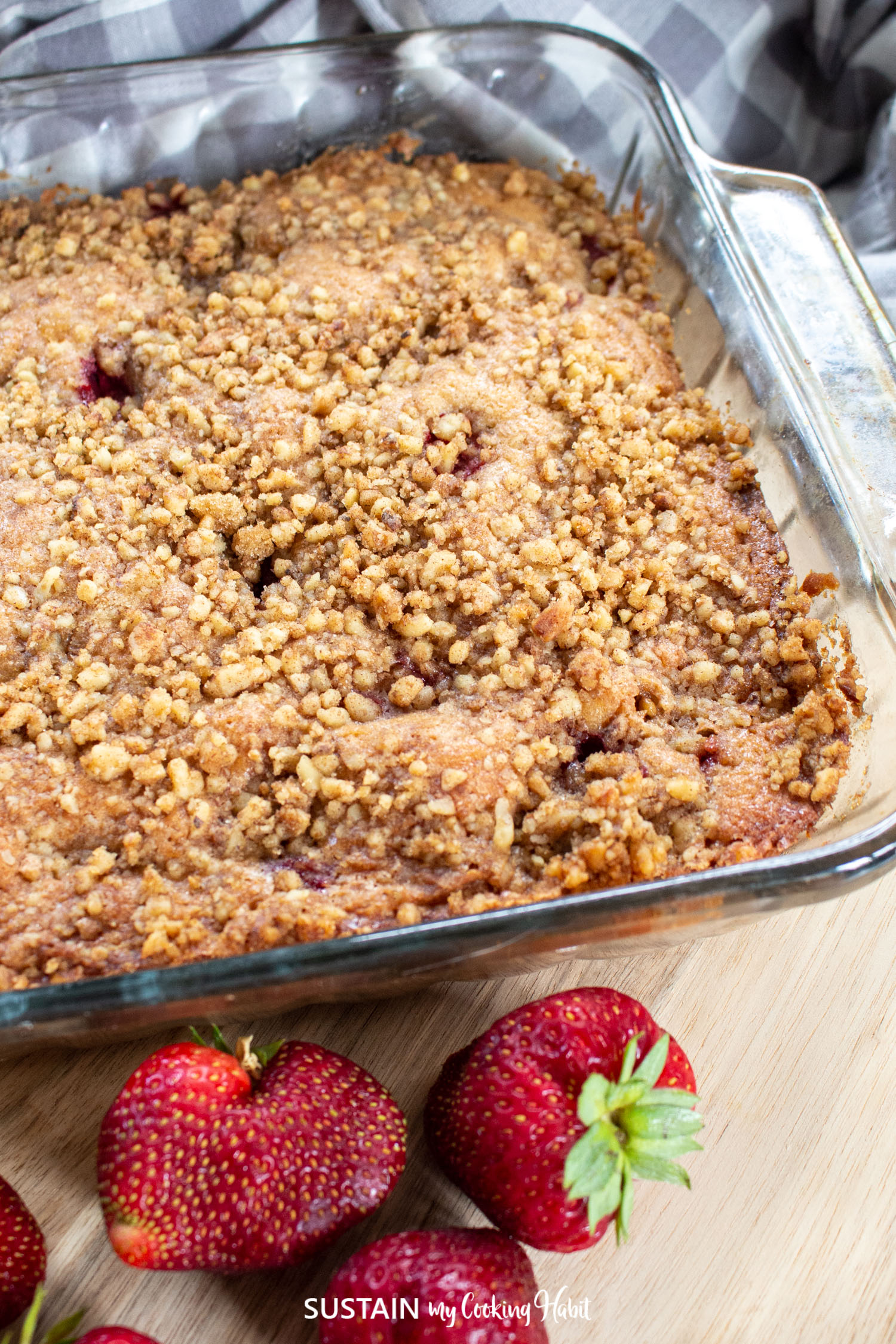 Strawberry Cake with Crunchy Walnut Topping - Sustain My Cooking Habit