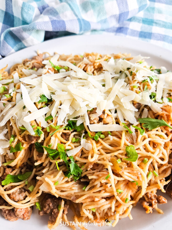 Easy One Pot Spaghetti Pasta Recipe - Sustain My Cooking Habit